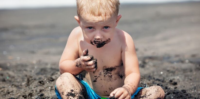 Facts About Pica Disorder | Symptoms, Causes & Treatment